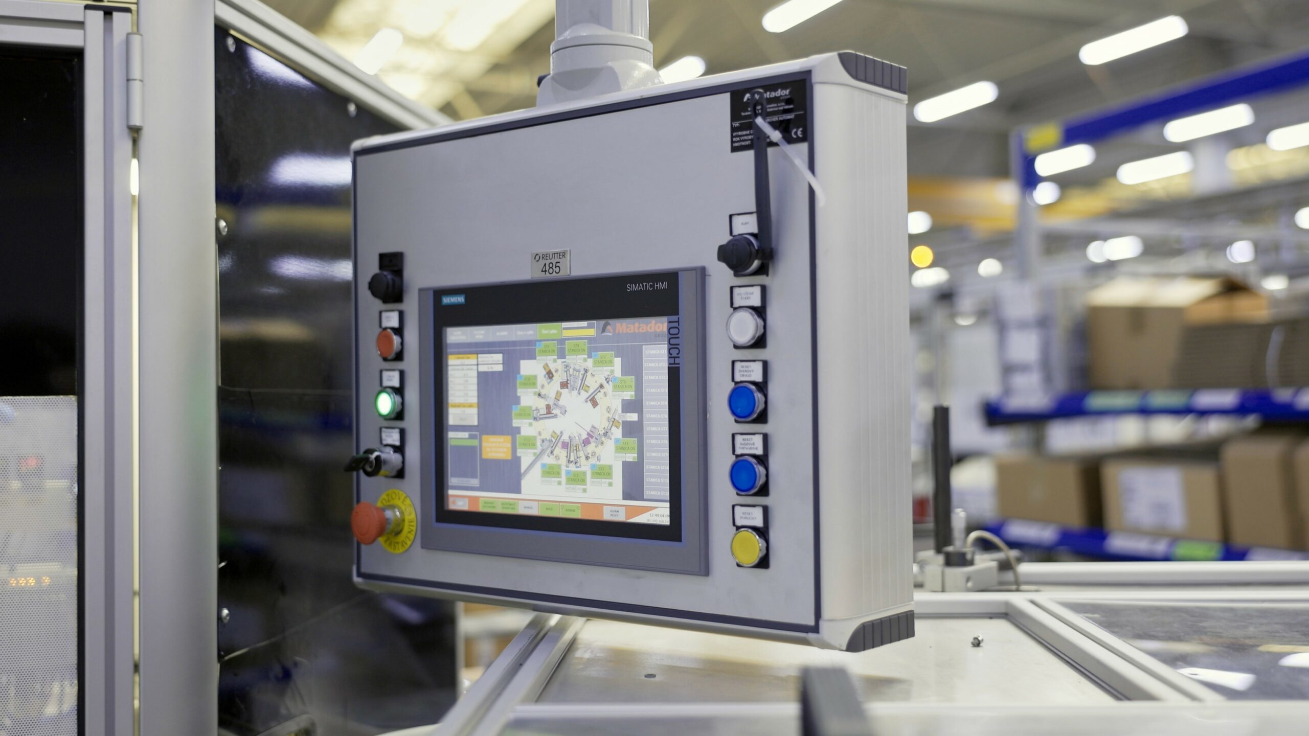 Programovanie PLC a robotika - MATADOR Group